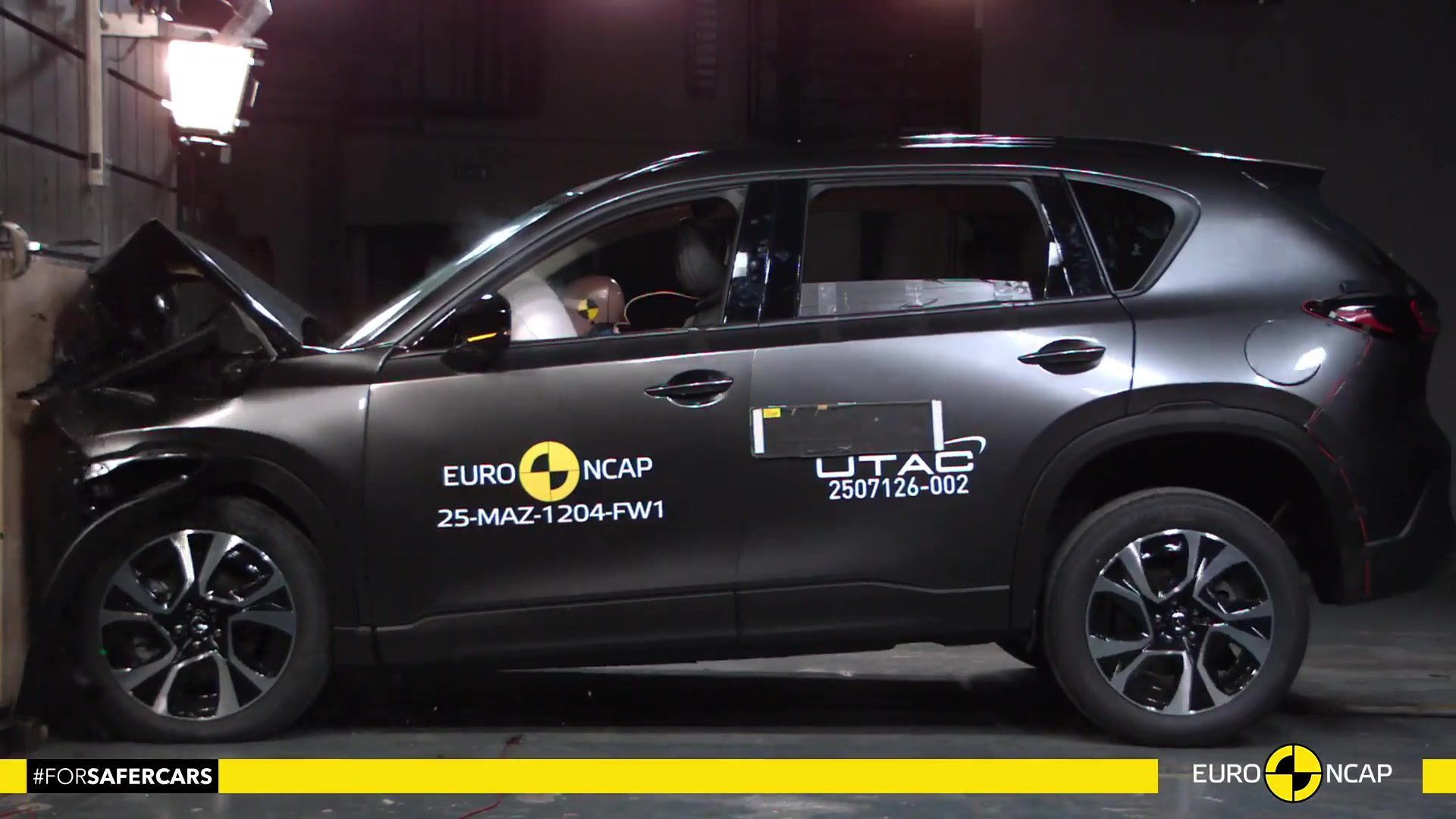 Video: MAZDA CX-5 - Crash & Safety Tests - 2025